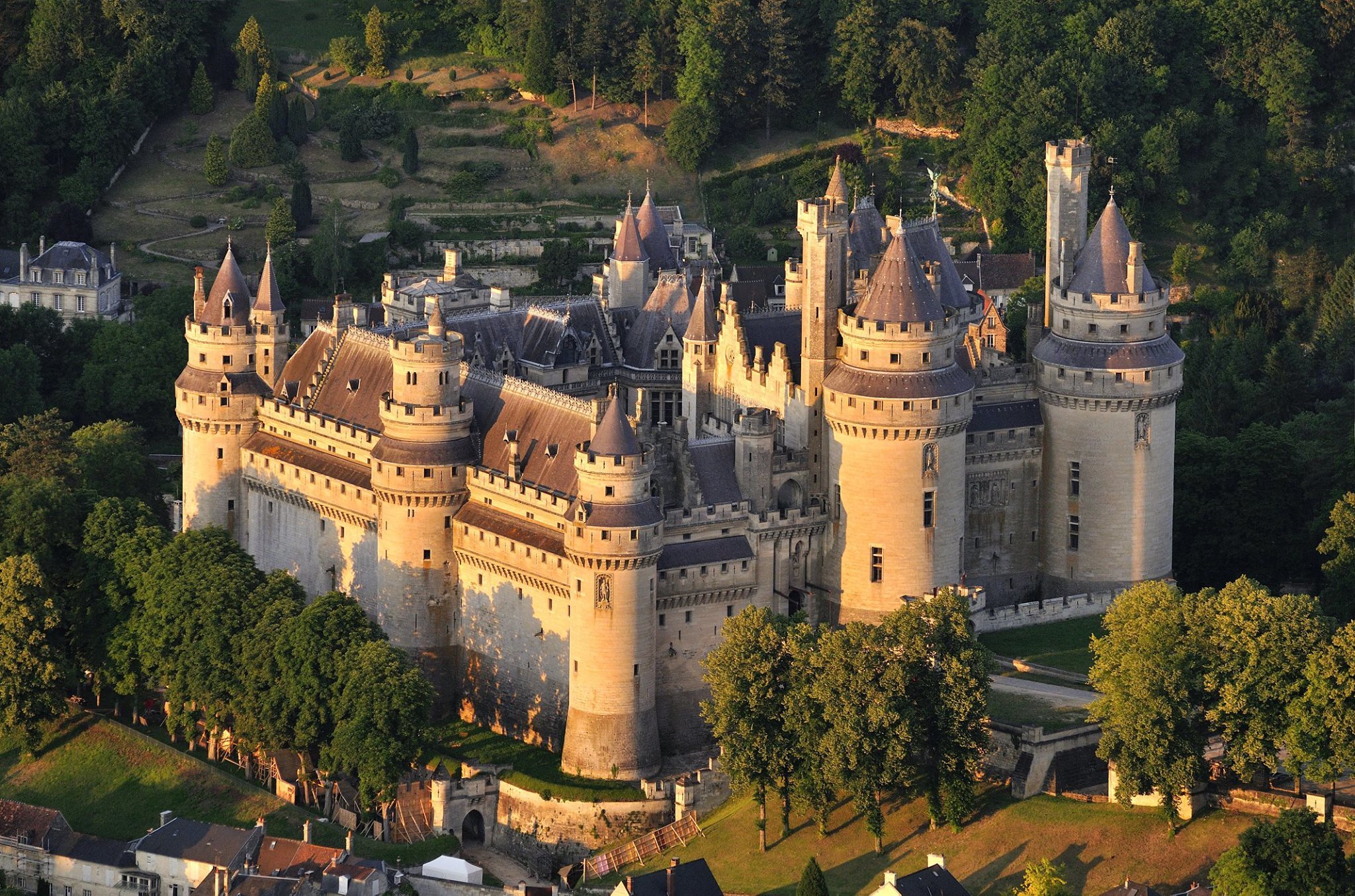 chateaux france - Page 7 chateaux france - Page 7